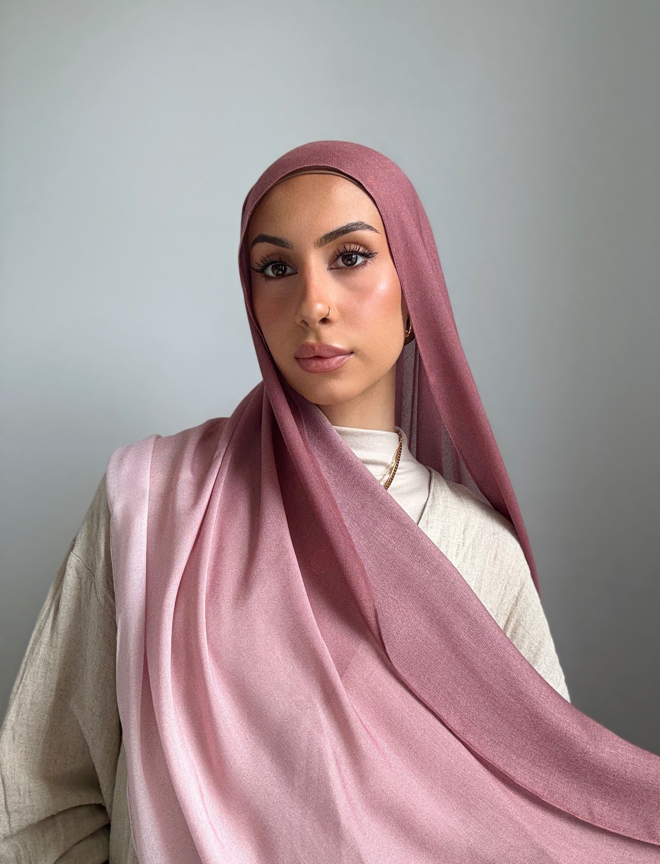 Wilted Rose – Amira Hijabs